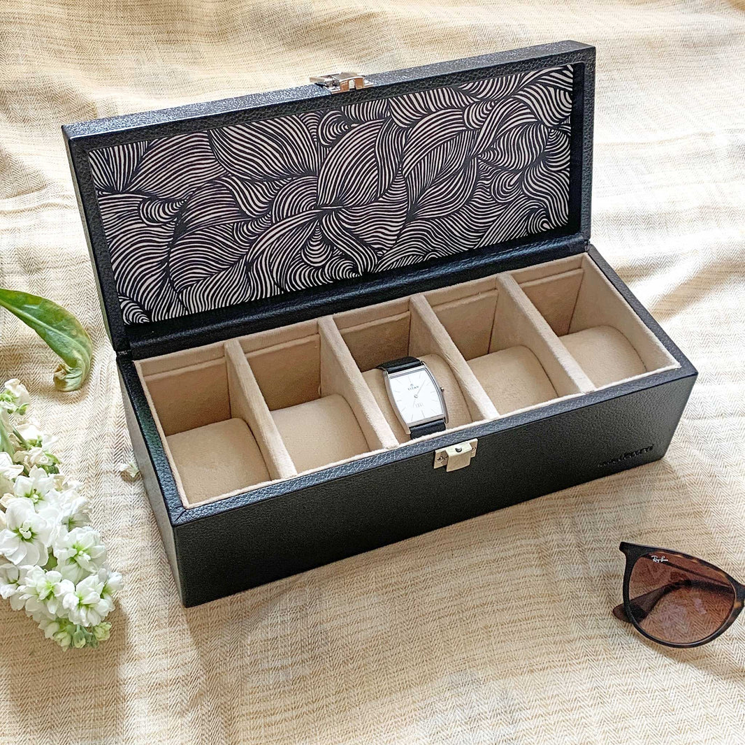 Black Beauty - Story of Marius - Handcrafted Leather Watch Box
